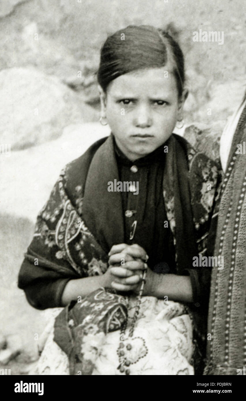 Fatima portugal 1917 hi-res stock photography and images - Alamy