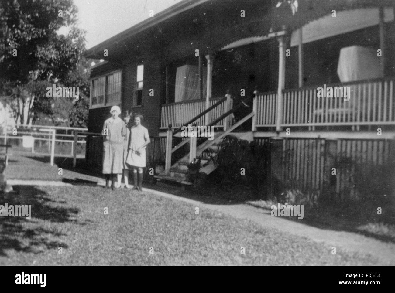 316 Unidentified patients and nurse at the Lady Musgrave Sanatorium ...