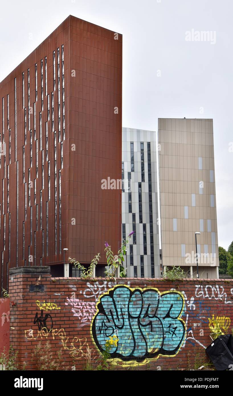 Modern manchester architecture hi-res stock photography and images - Alamy