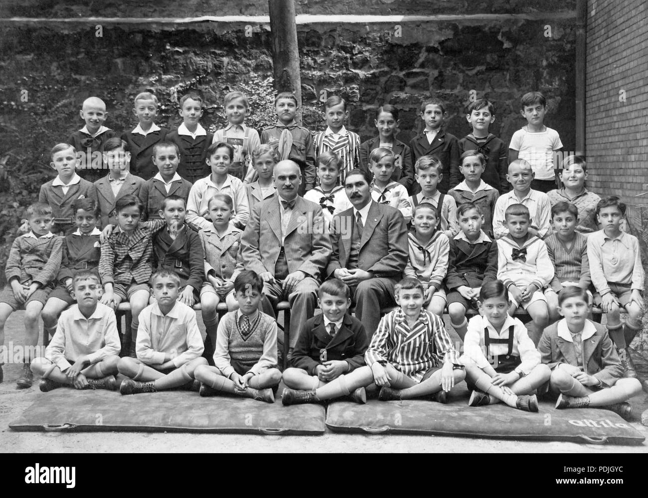 Teacher student history hi-res stock photography and images - Alamy