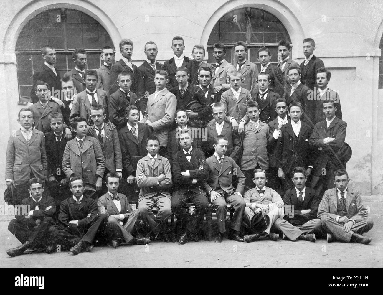 353 Tableau, school, class photo, yard Fortepan 14069 Stock Photo - Alamy