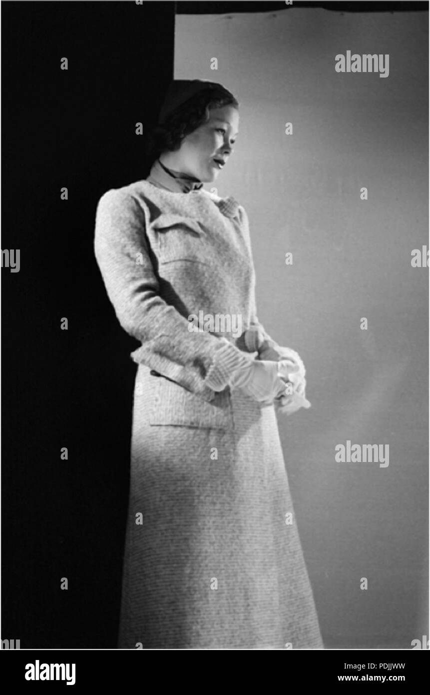 1930s french couture hi-res stock photography and images - Alamy