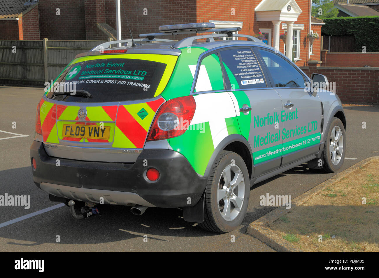 Emergency services vehicle hi-res stock photography and images - Alamy