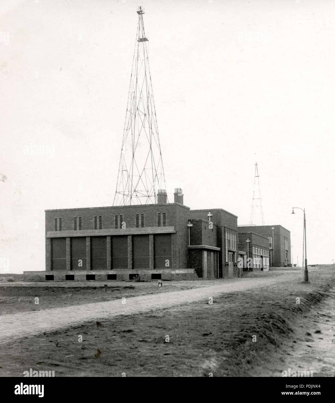 Early 1900s radio transmitter hi-res stock photography and images - Alamy
