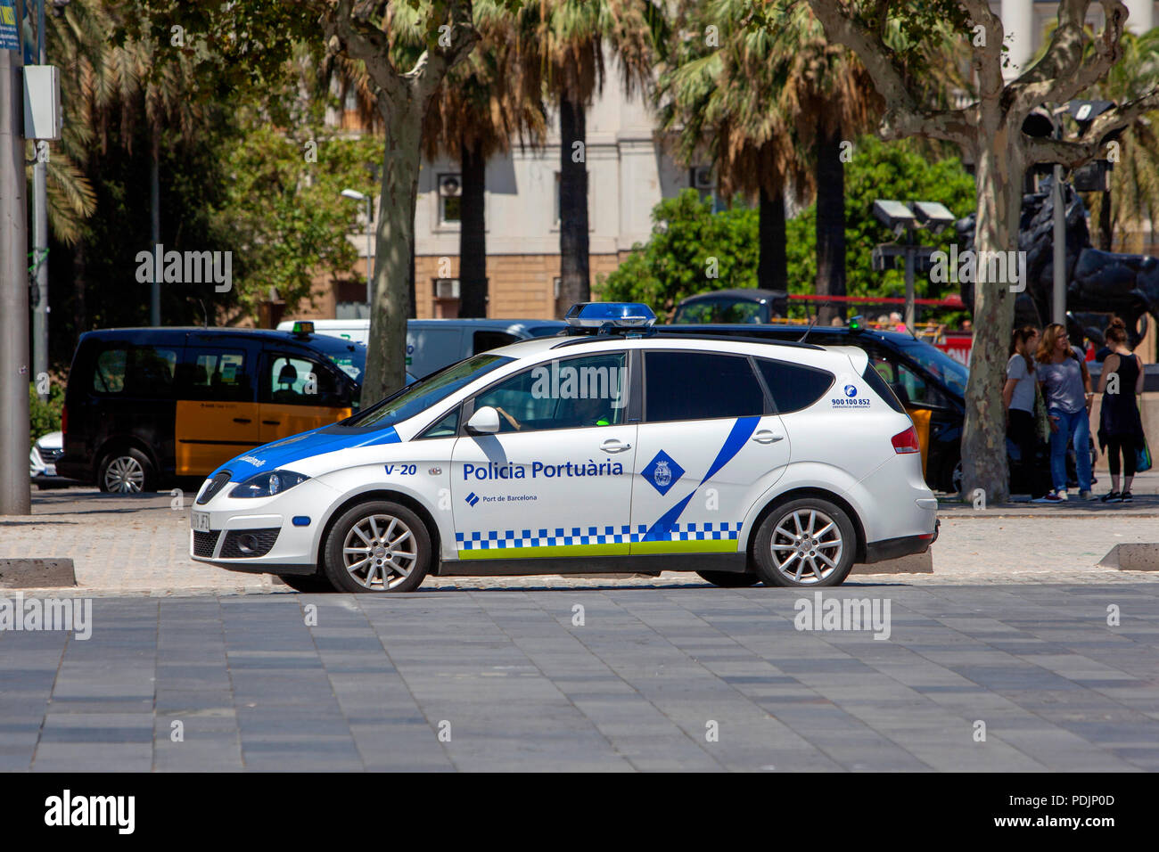 Policia portuaria hi-res stock photography and images - Alamy