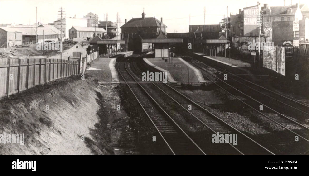 Newtown station hi-res stock photography and images - Alamy