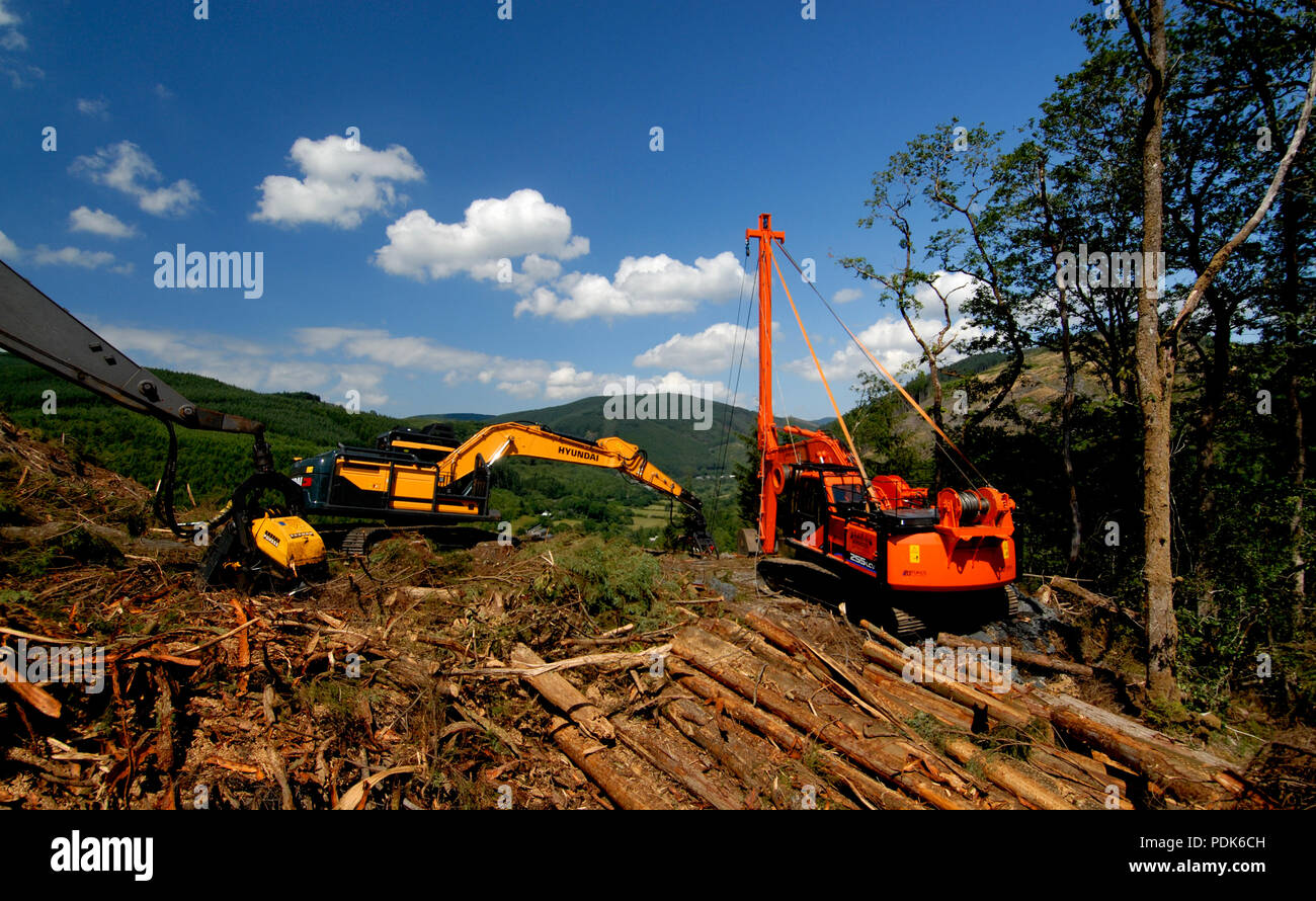 Forestry operations in wales uk hi-res stock photography and images - Alamy