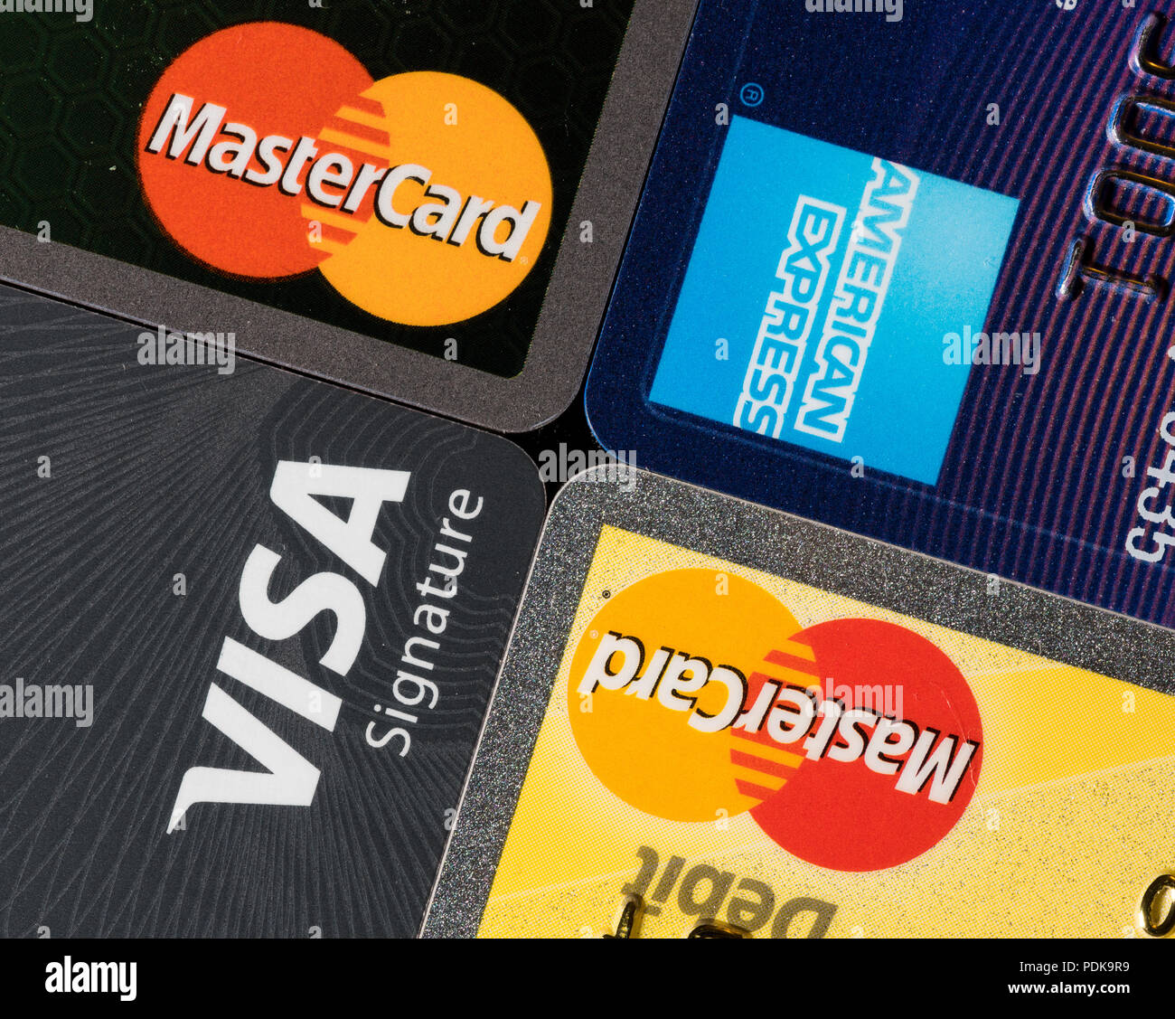 Credit card logos hi-res stock photography and images - Alamy