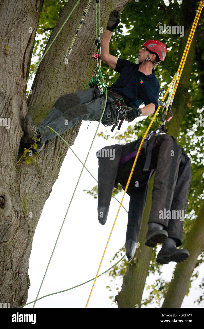 Rescue procedures hi-res stock photography and images - Alamy