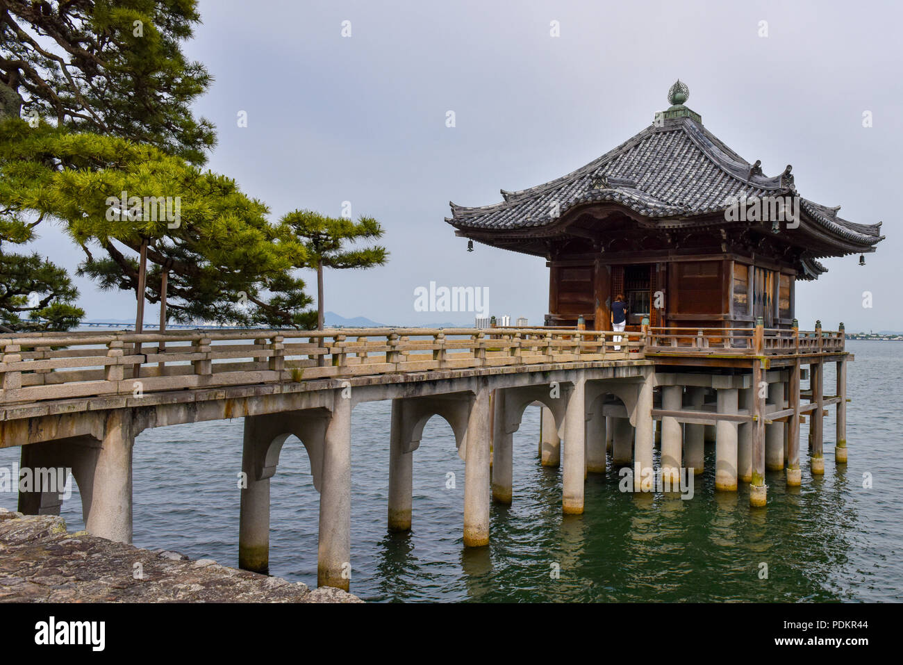 Ukimido temple, Lake Biwa, Otsu Japan Stock Photo - Alamy