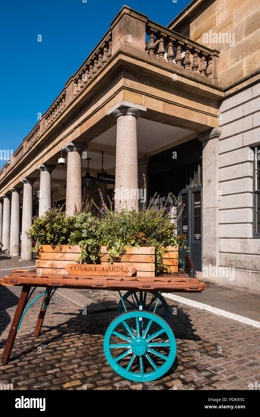 Covent Garden market building, London, England, U.K Stock Photo - Alamy