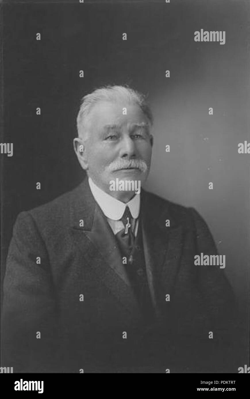 21 Stephen Barker Stock Photo - Alamy