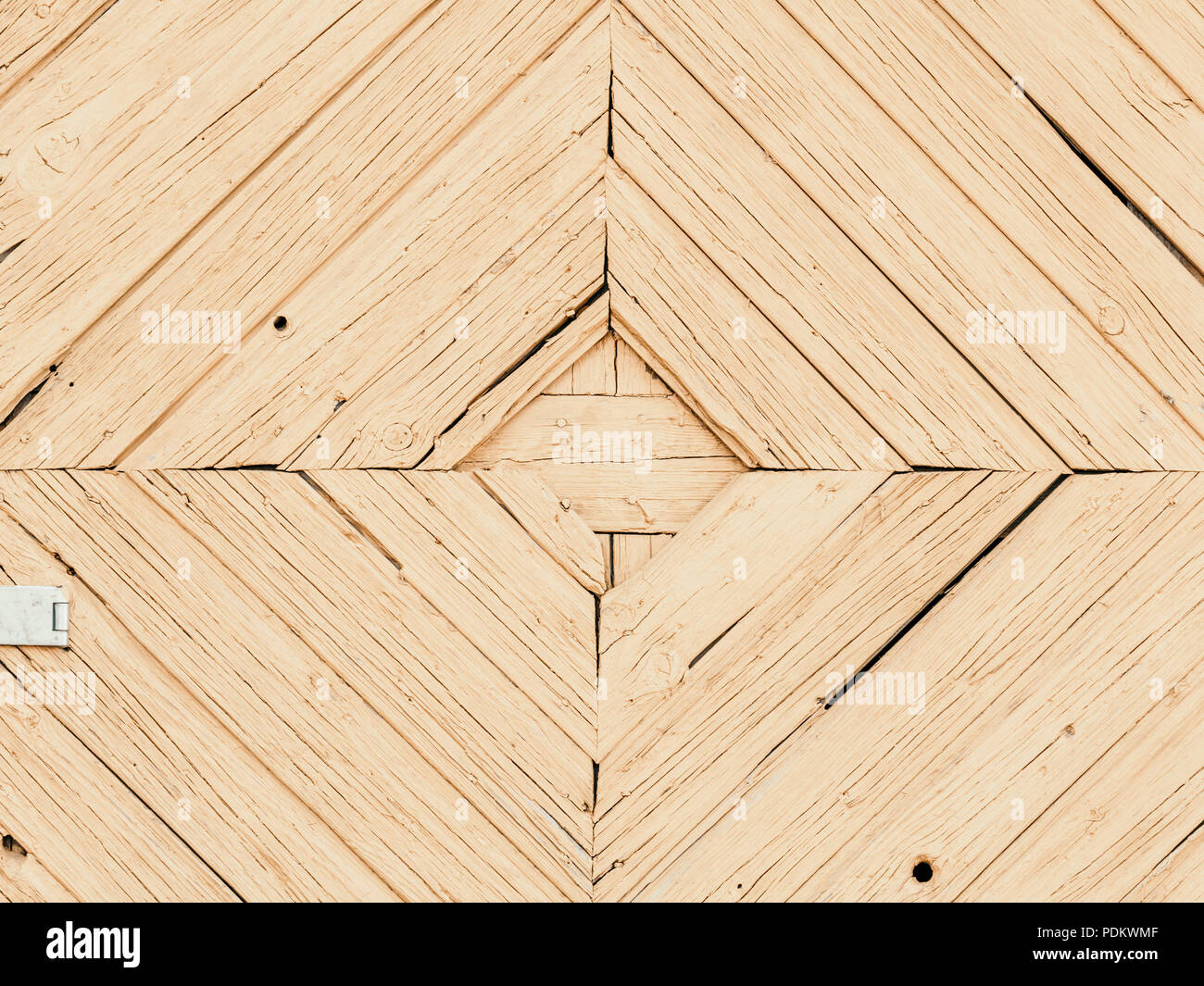 Yellow wooden background. Rhombus pattern, details on a door Stock ...