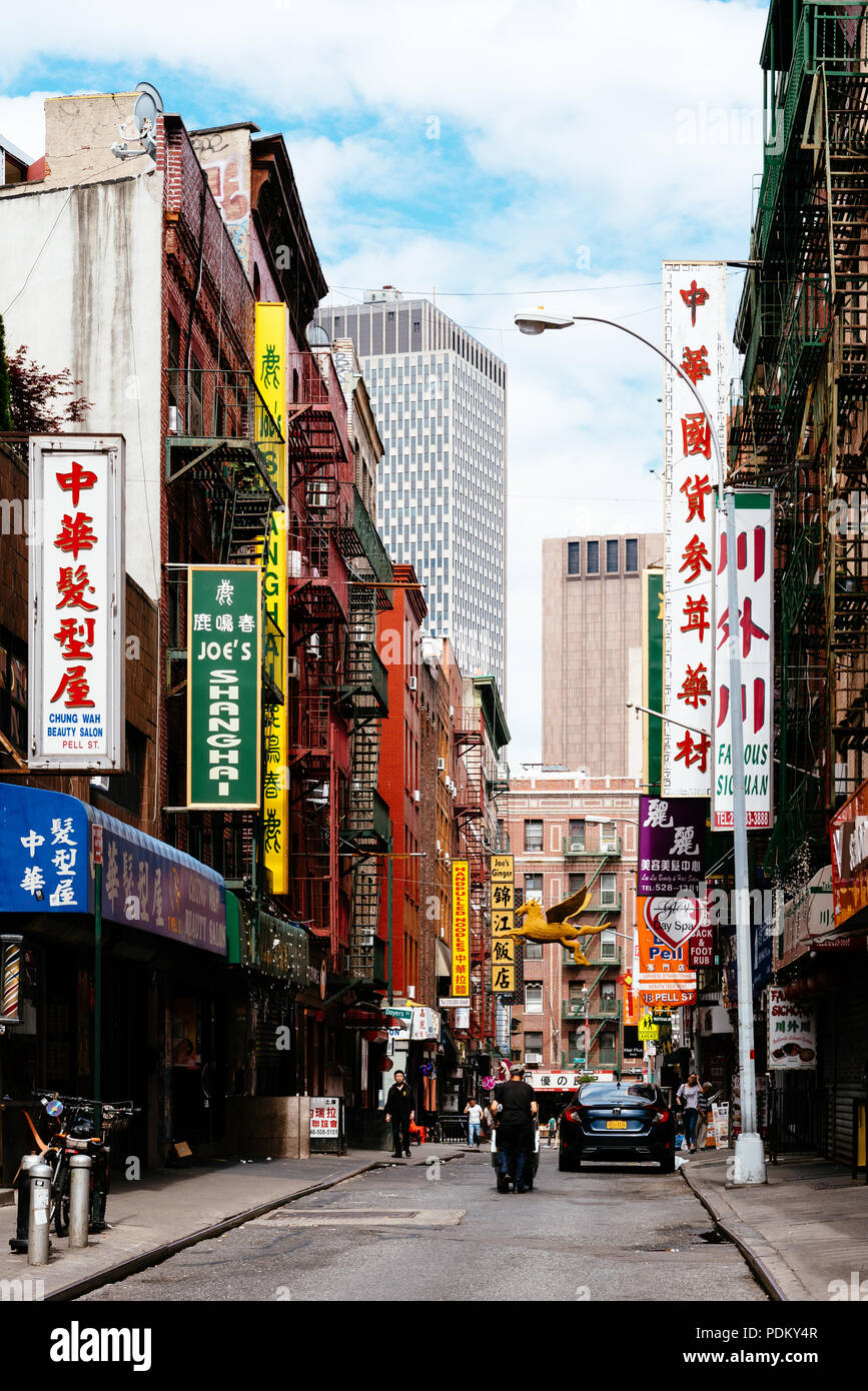 Typical chinatown street hi-res stock photography and images - Alamy