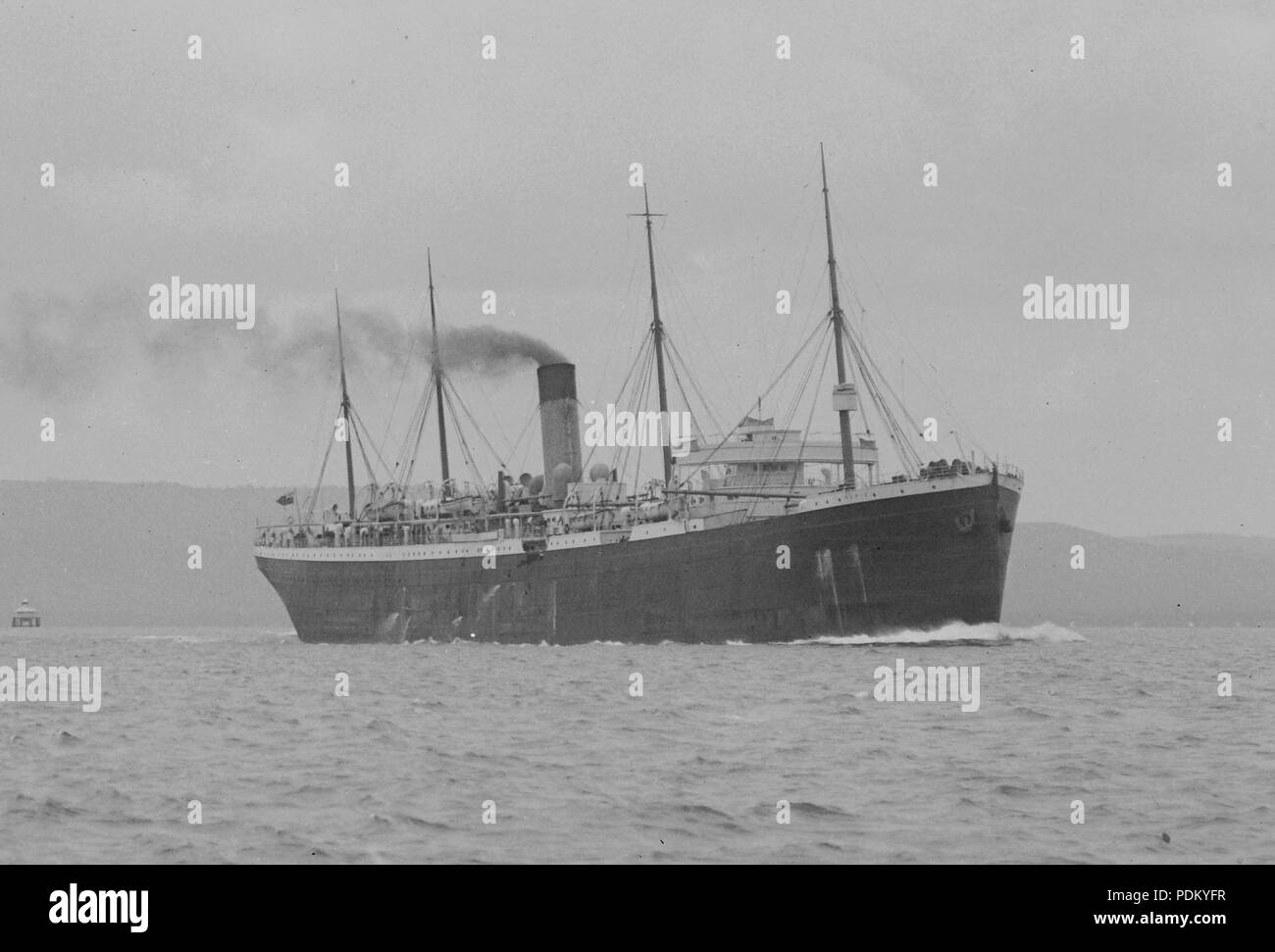 1900 ship Black and White Stock Photos & Images - Alamy