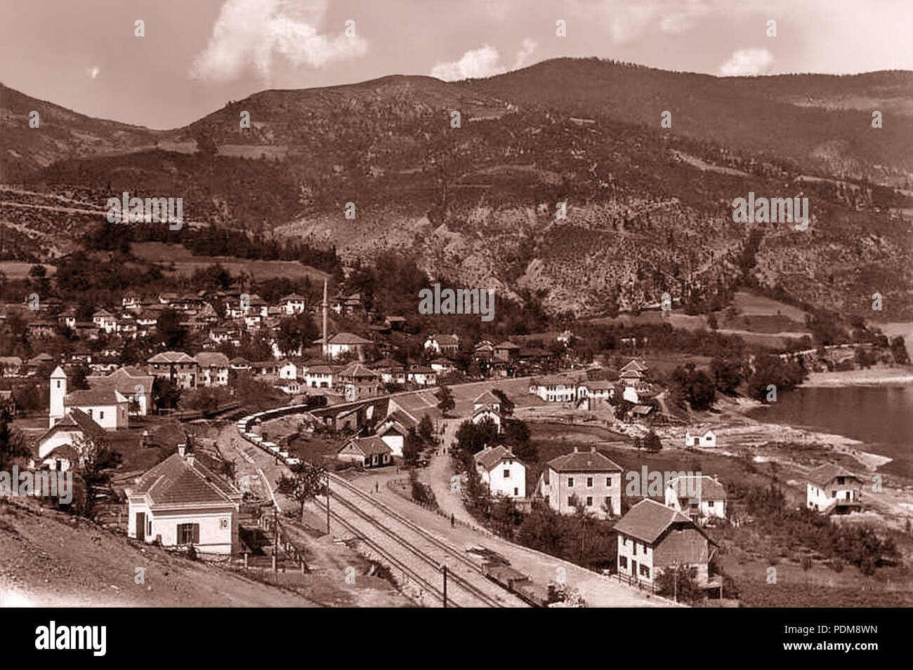 Prewar world map hi-res stock photography and images - Alamy