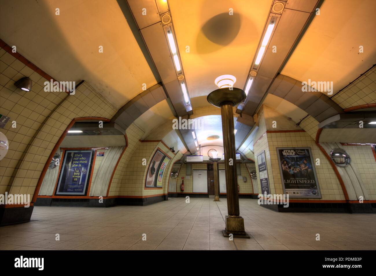 Underground network hi-res stock photography and images - Alamy