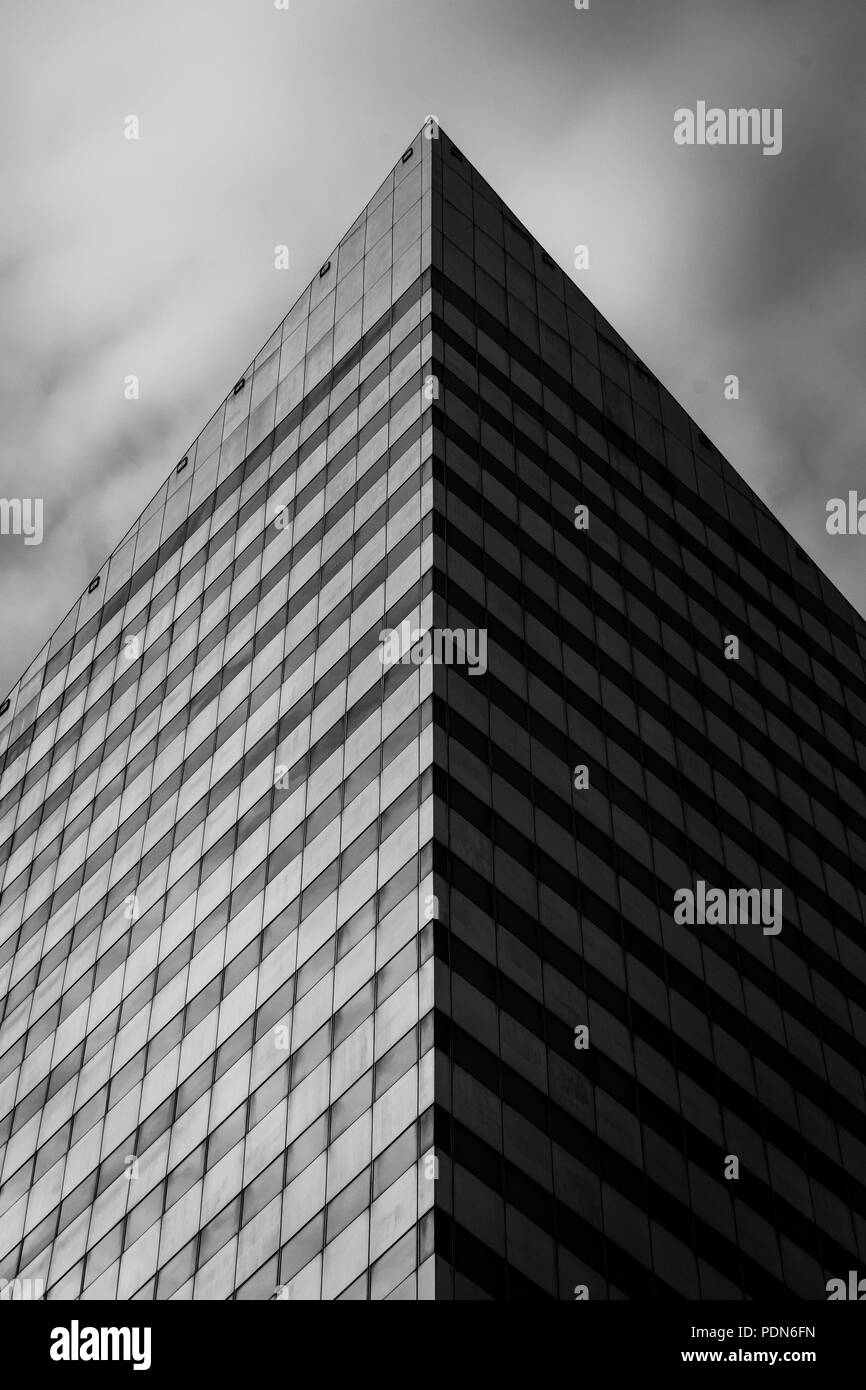 Downtown cleveland ohio neighborhood hi-res stock photography and ...