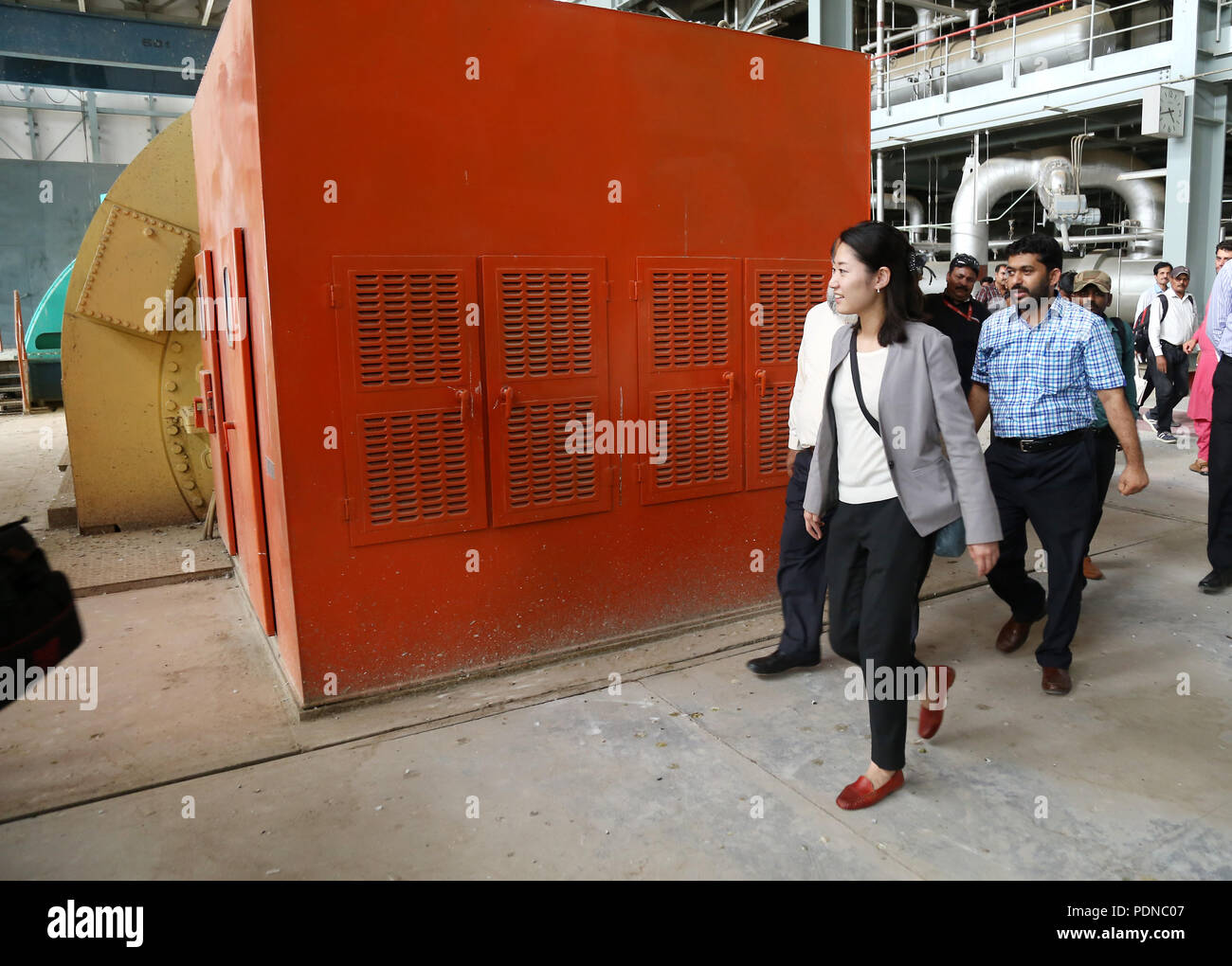 Research from Consulate General of Japan Yoko Watanabe, visiting the ...