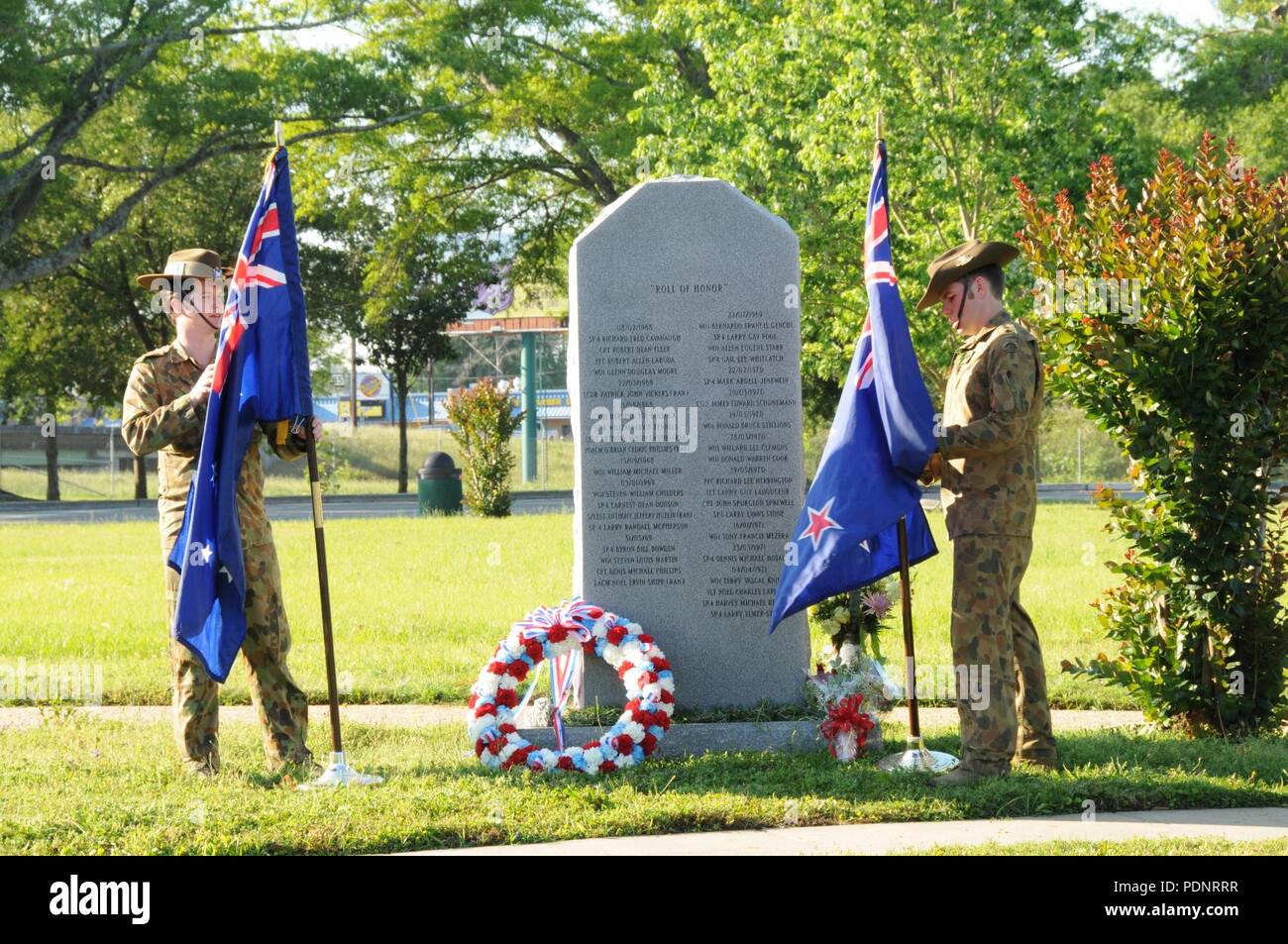 For our soldiers and their families hi-res stock photography and images ...