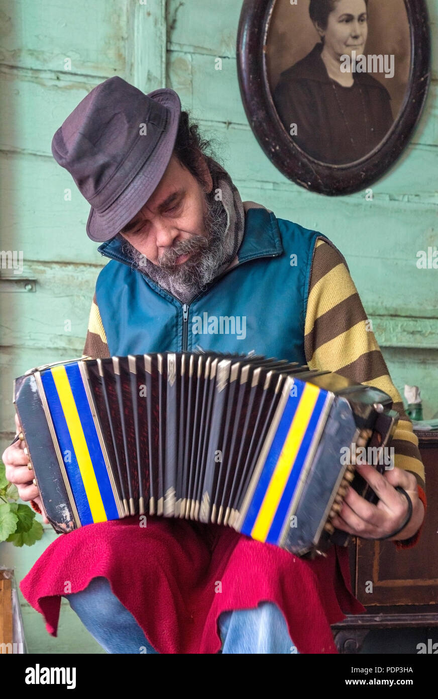 Bandoneon player at Caminito. La Boca, Buenos Aires, Argentina Stock ...