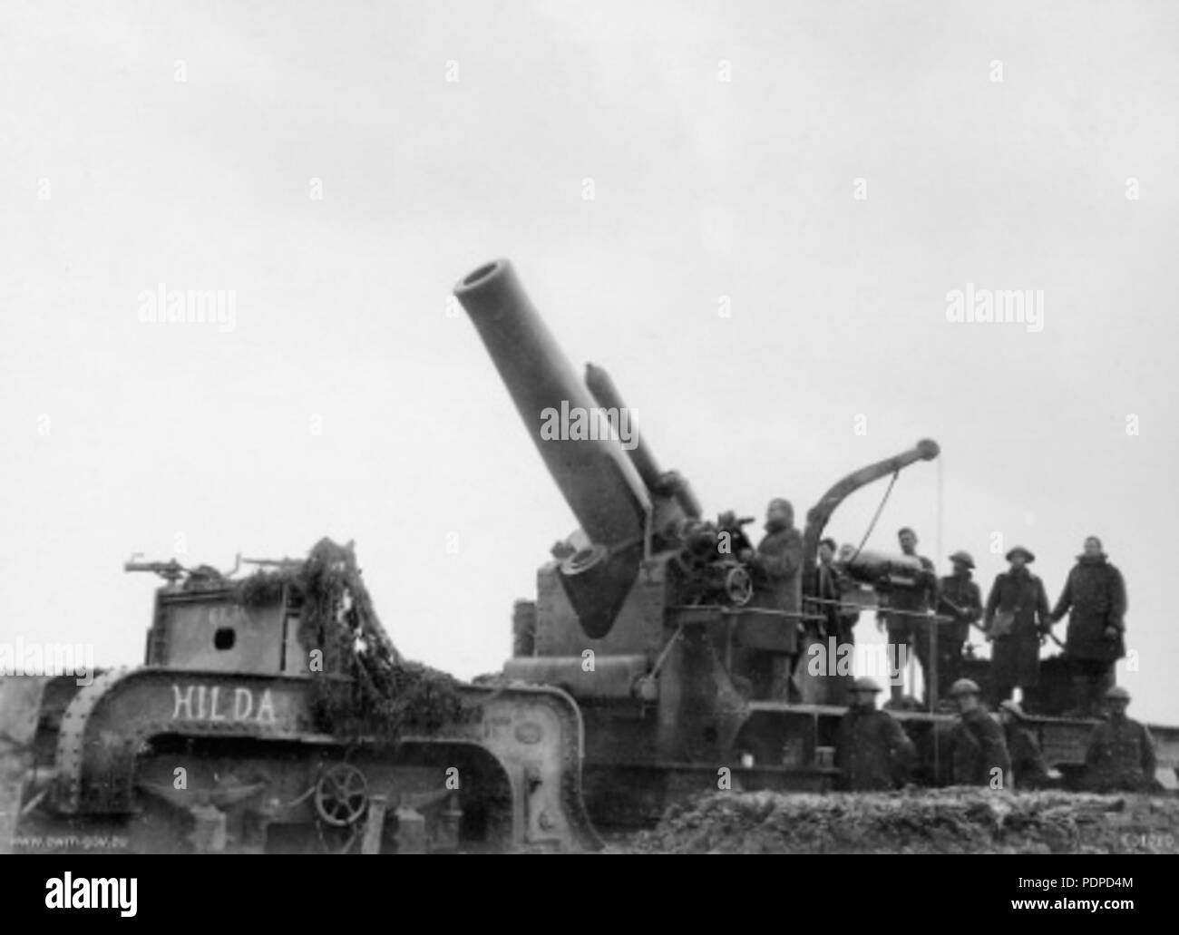 12 inch mounted gun hi-res stock photography and images - Alamy