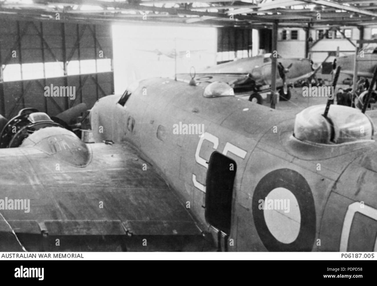 2 13 Squadron RAAF Ventura Fairbairn ACT Apr 1943 AWM P06187.005 Stock ...