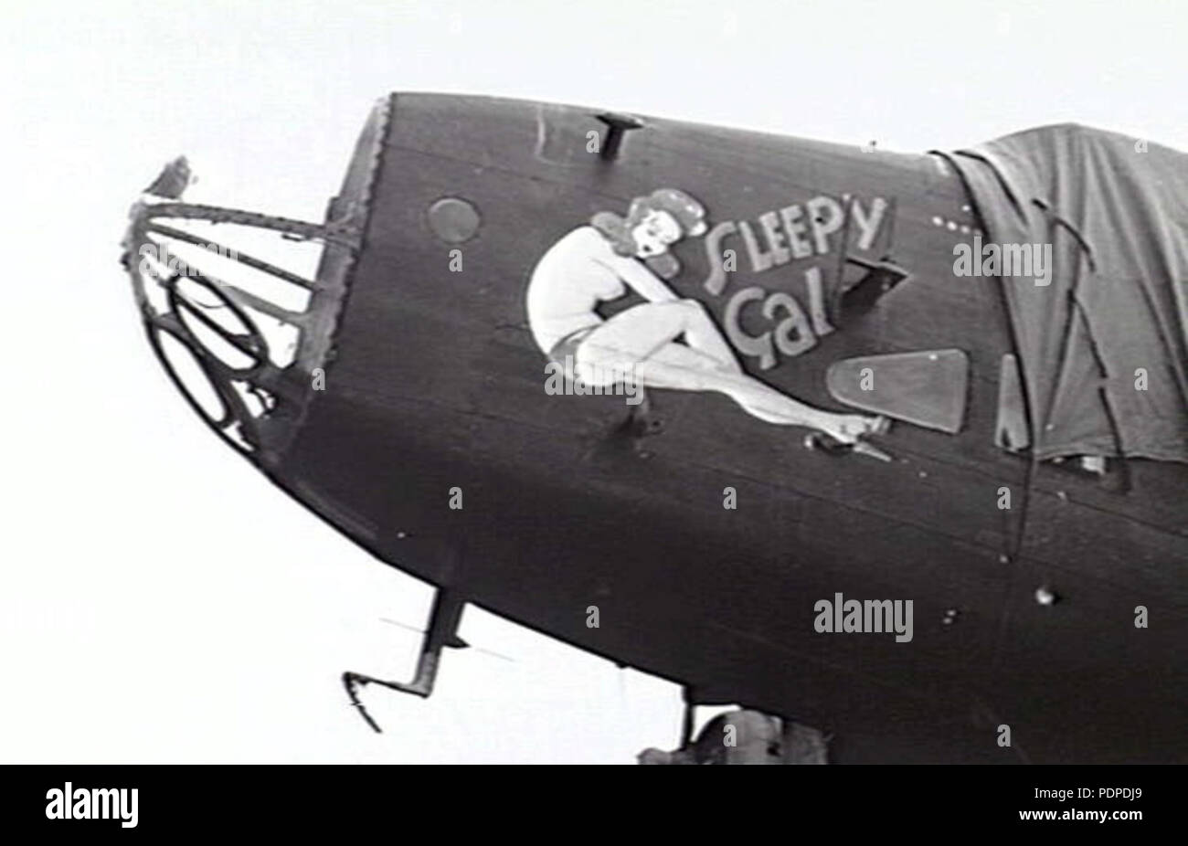 Halifax bomber raf wwii hi-res stock photography and images - Alamy