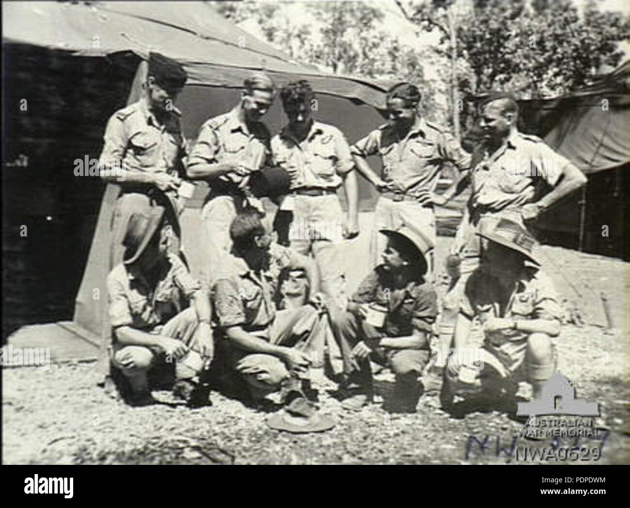 5 24 Squadron RAAF Liberator aircrew Fenton NT AWM NWA0629 Stock Photo ...
