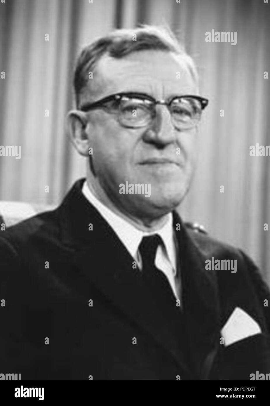 Arthur calwell hi-res stock photography and images - Alamy