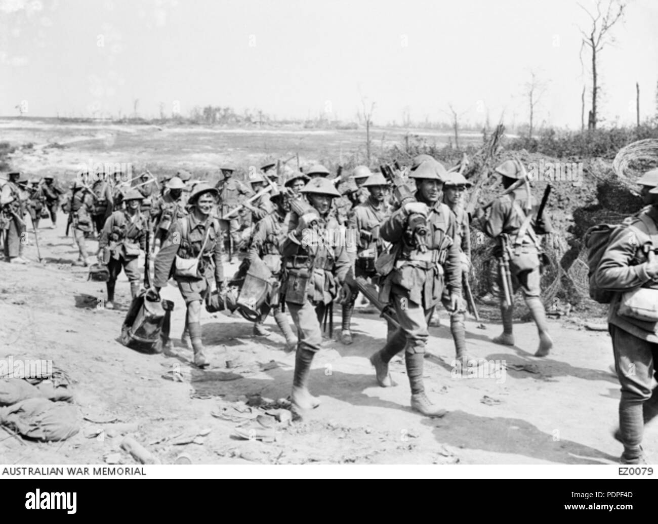 2nd australian division hi-res stock photography and images - Alamy