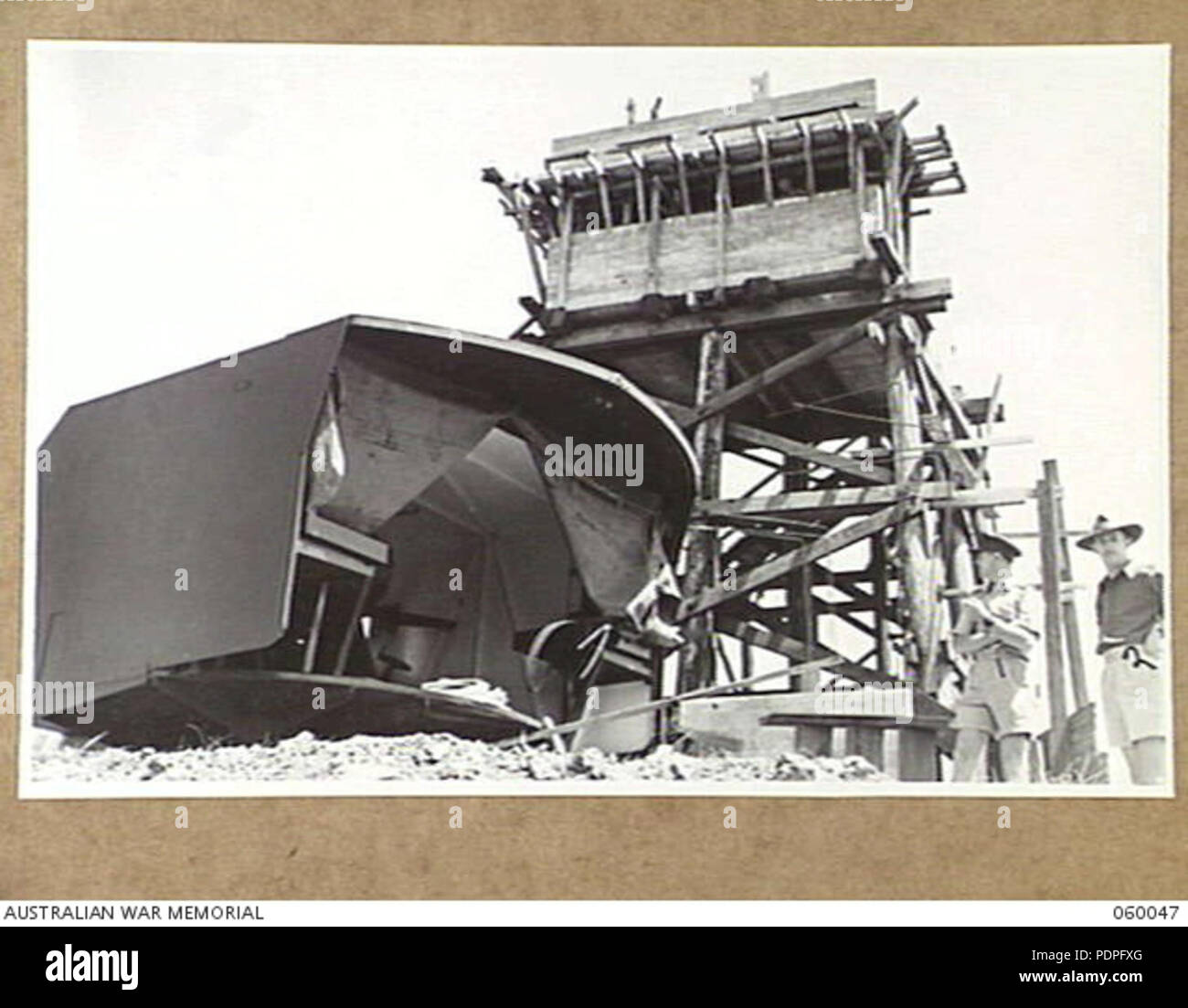 20 AWM060047 Twin 6pdr gun and command tower 1943 Stock Photo - Alamy