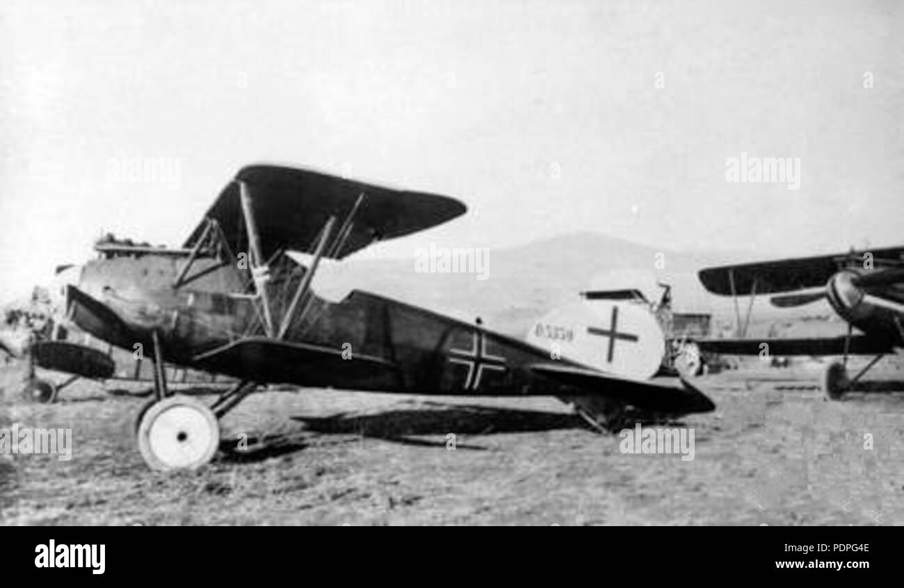 30 Captured Albatros D.Va at El Afule 1918 Stock Photo - Alamy
