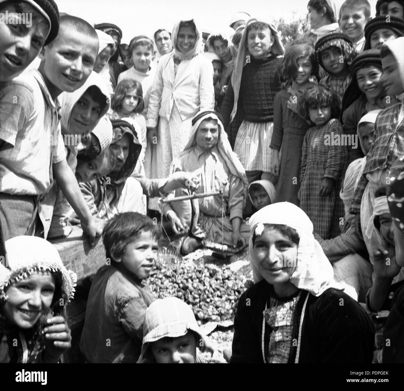 32 Celebrating Alawites Stock Photo - Alamy