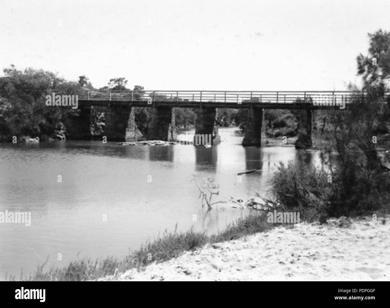 32 Chapman River bridge Stock Photo - Alamy