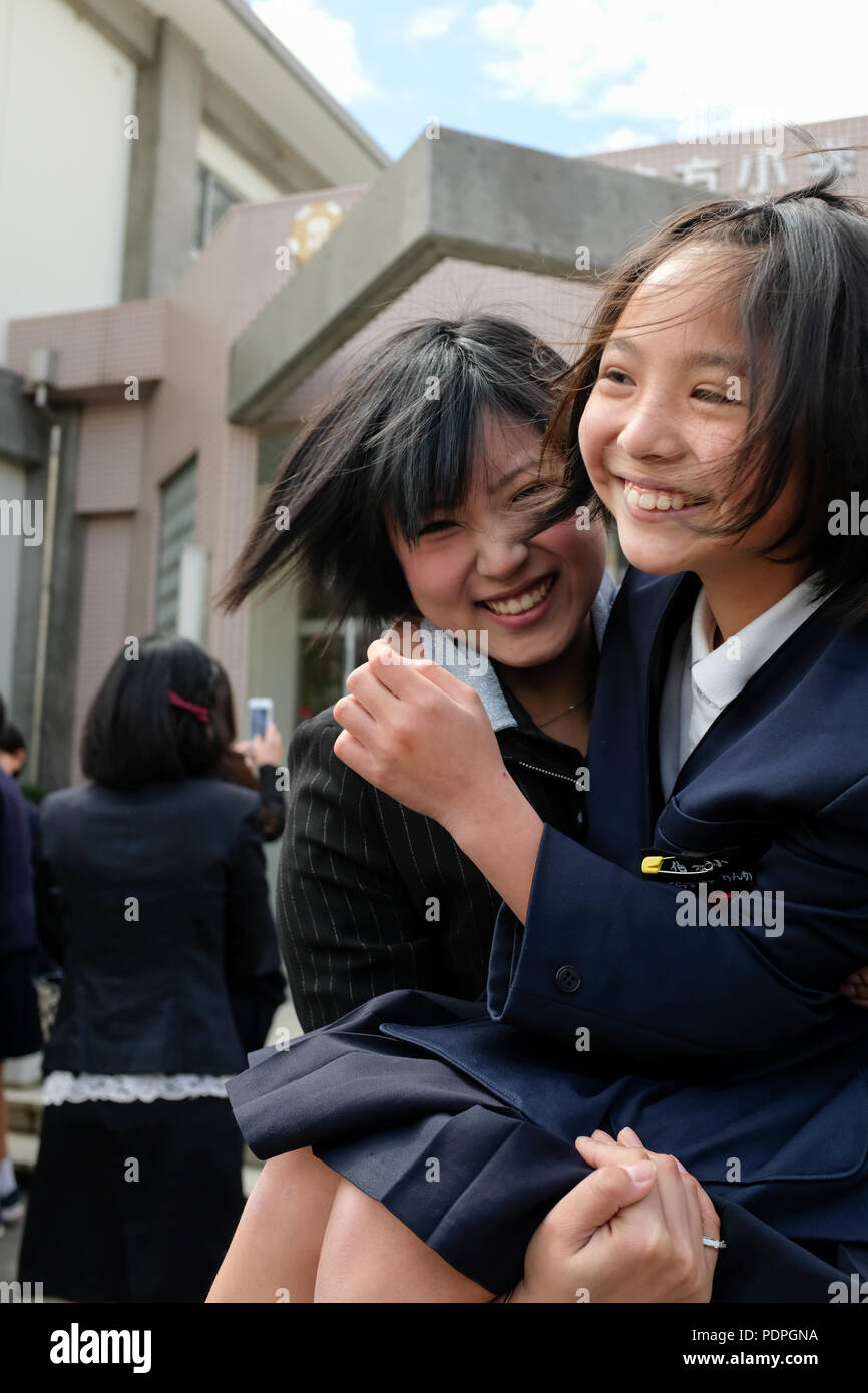 Elementary school graduation ceremony hi-res stock photography and ...