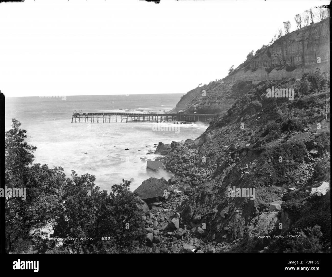Coal jetty 19th hi-res stock photography and images - Alamy