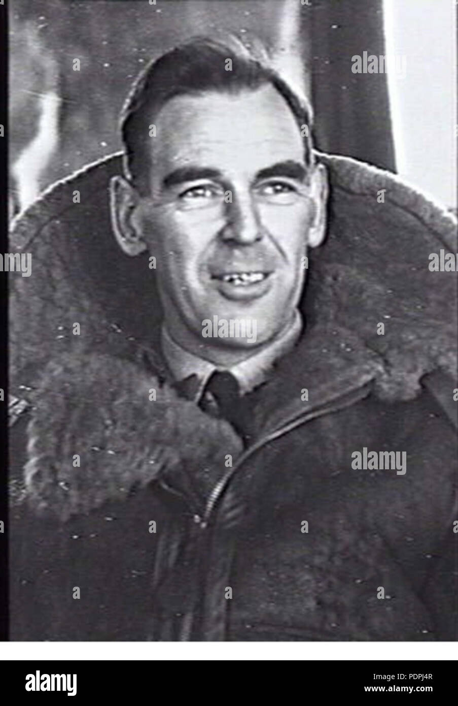 46 Flight Lieutenant Nicholson of 466 Squadron RAAF at Driffield AWM ...