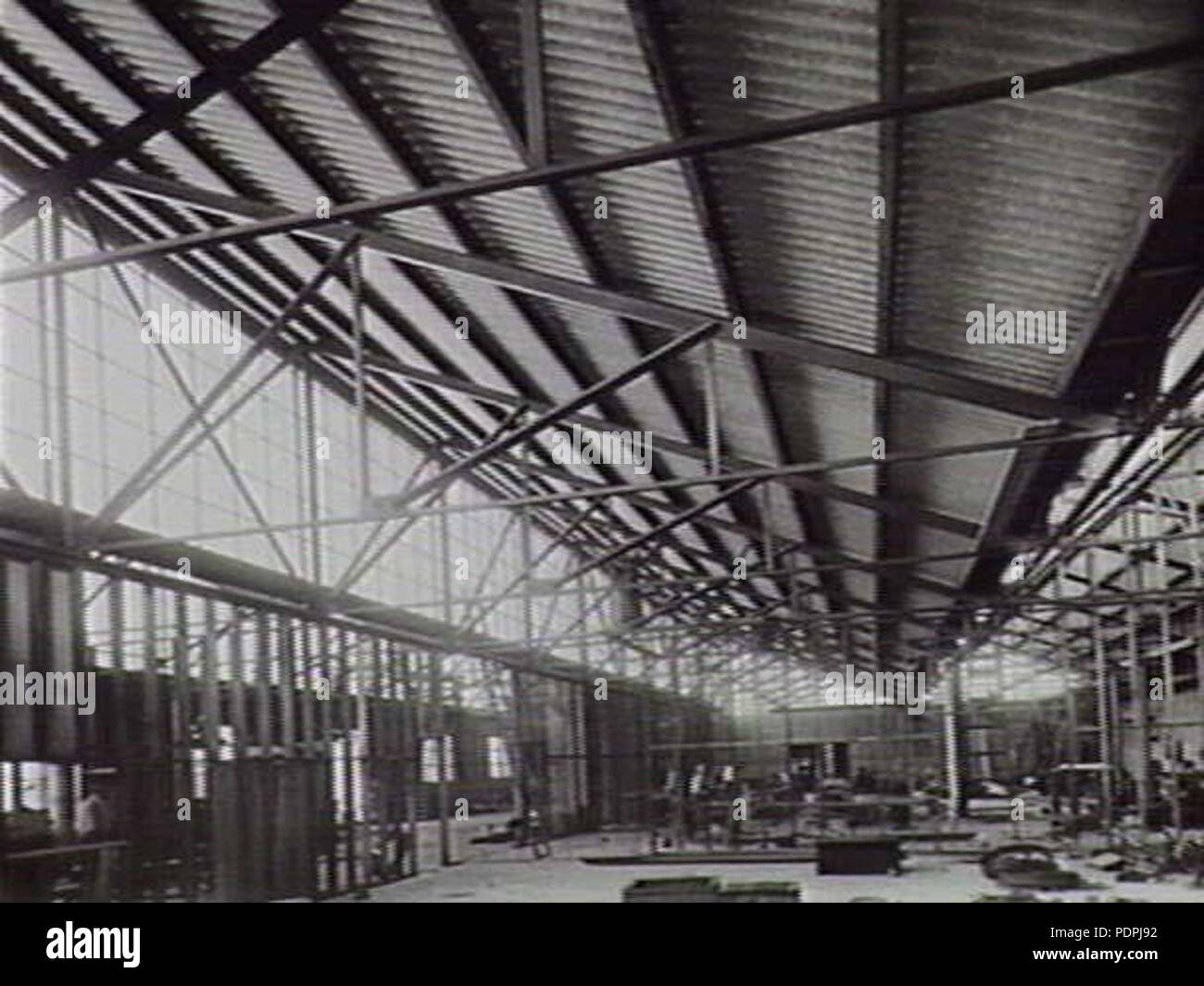 1950s construction workers hi-res stock photography and images - Alamy