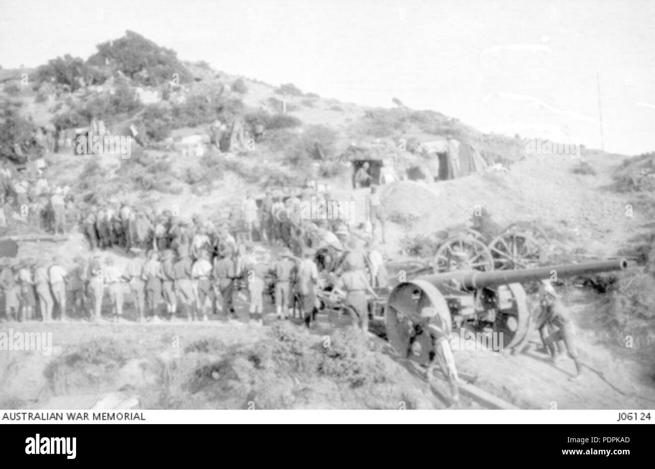 4 7 inch gun hi-res stock photography and images - Alamy