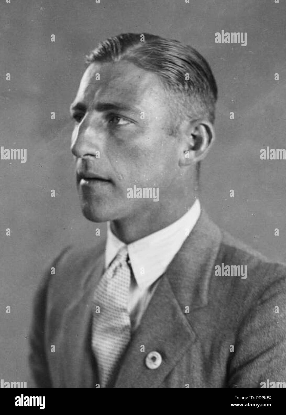 Henry robert pearce hi-res stock photography and images - Alamy