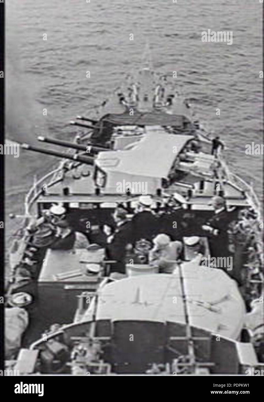 57 HMAS Bataan guns firing 1948 AWM 304898 Stock Photo - Alamy