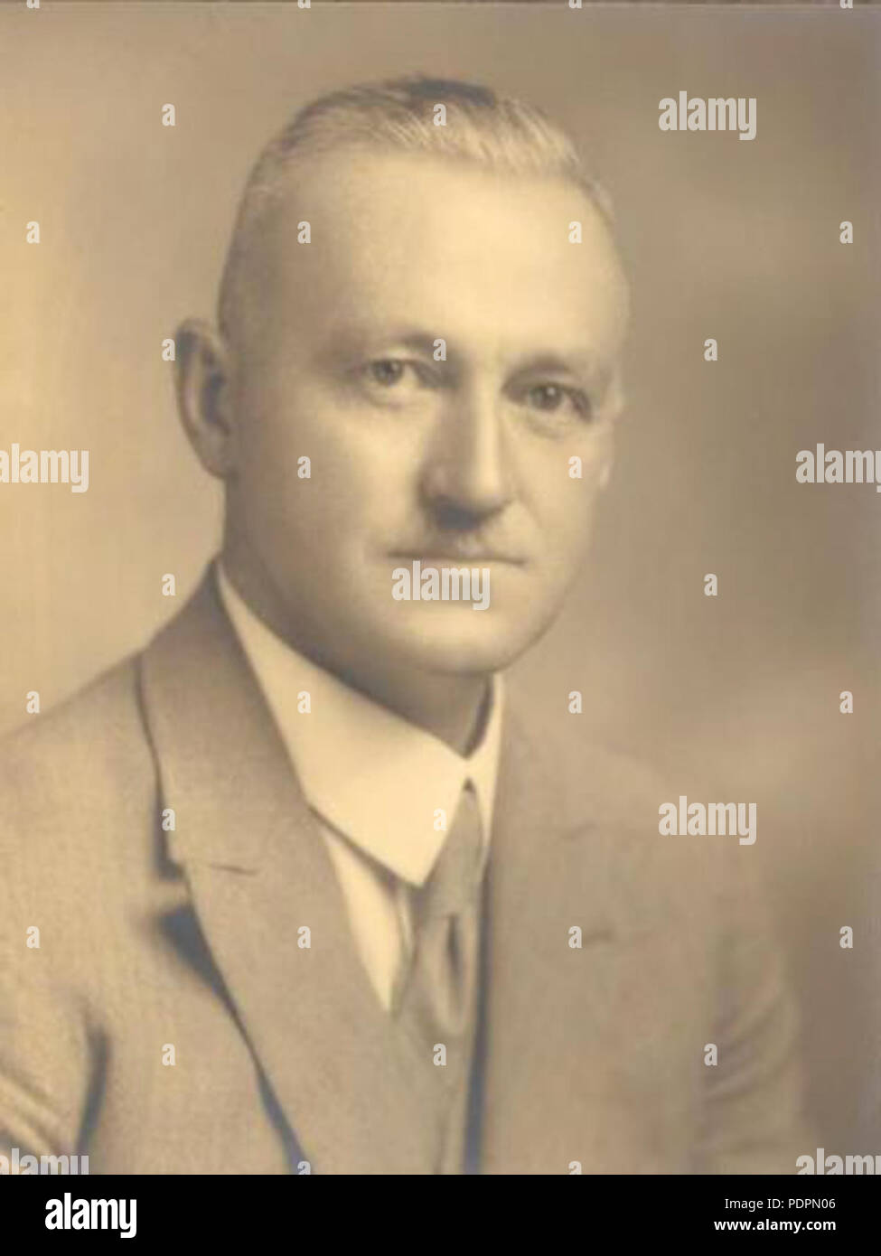 67 Arthur Hutchin Stock Photo - Alamy