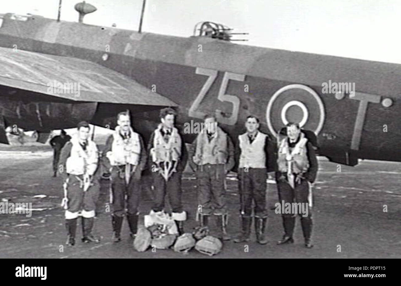 462 squadron hi-res stock photography and images - Alamy