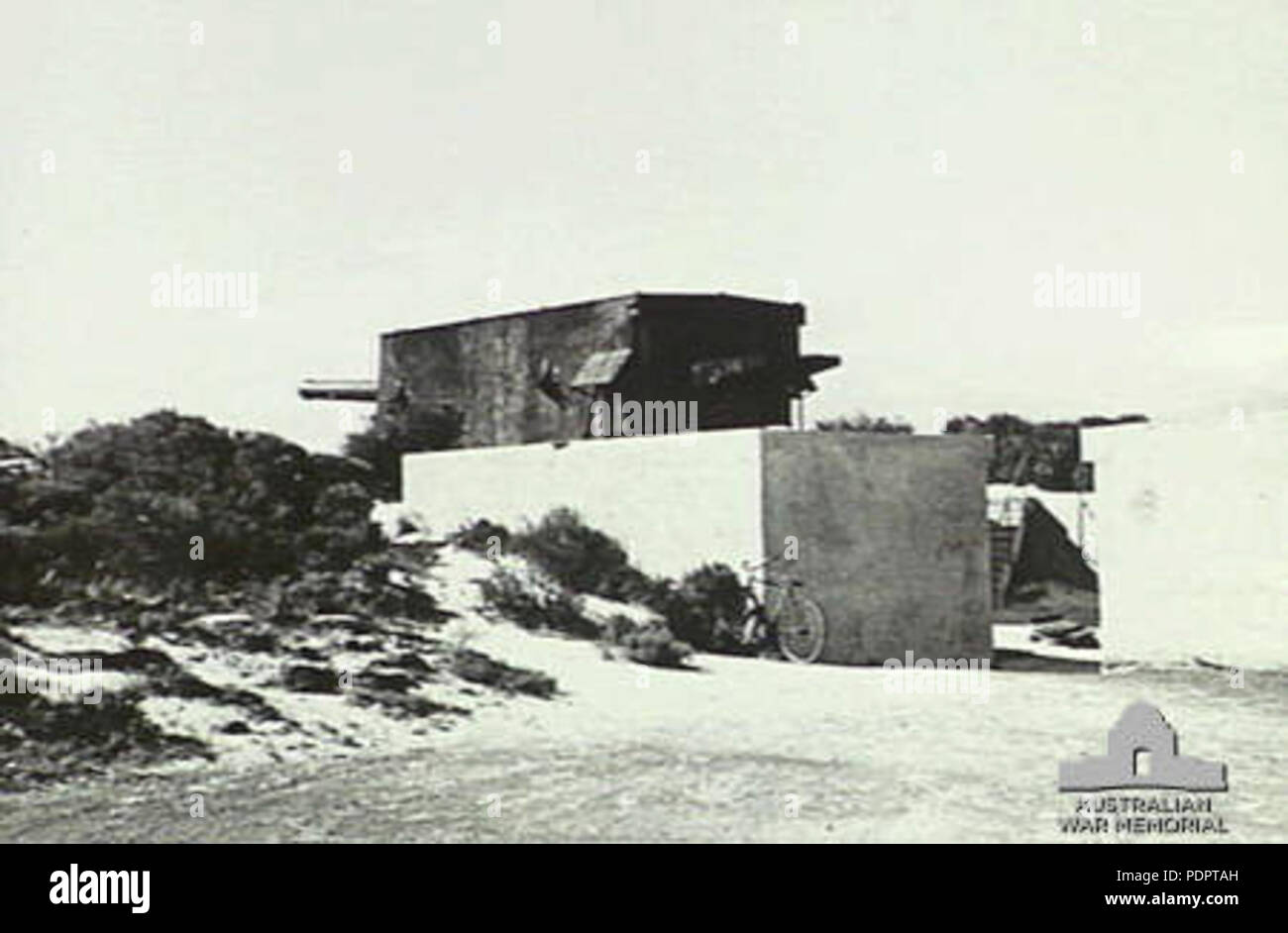 9 2 inch gun hi-res stock photography and images - Alamy