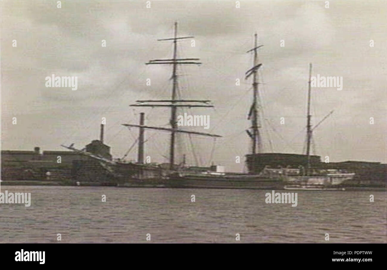 Alexandra ship hi-res stock photography and images - Alamy