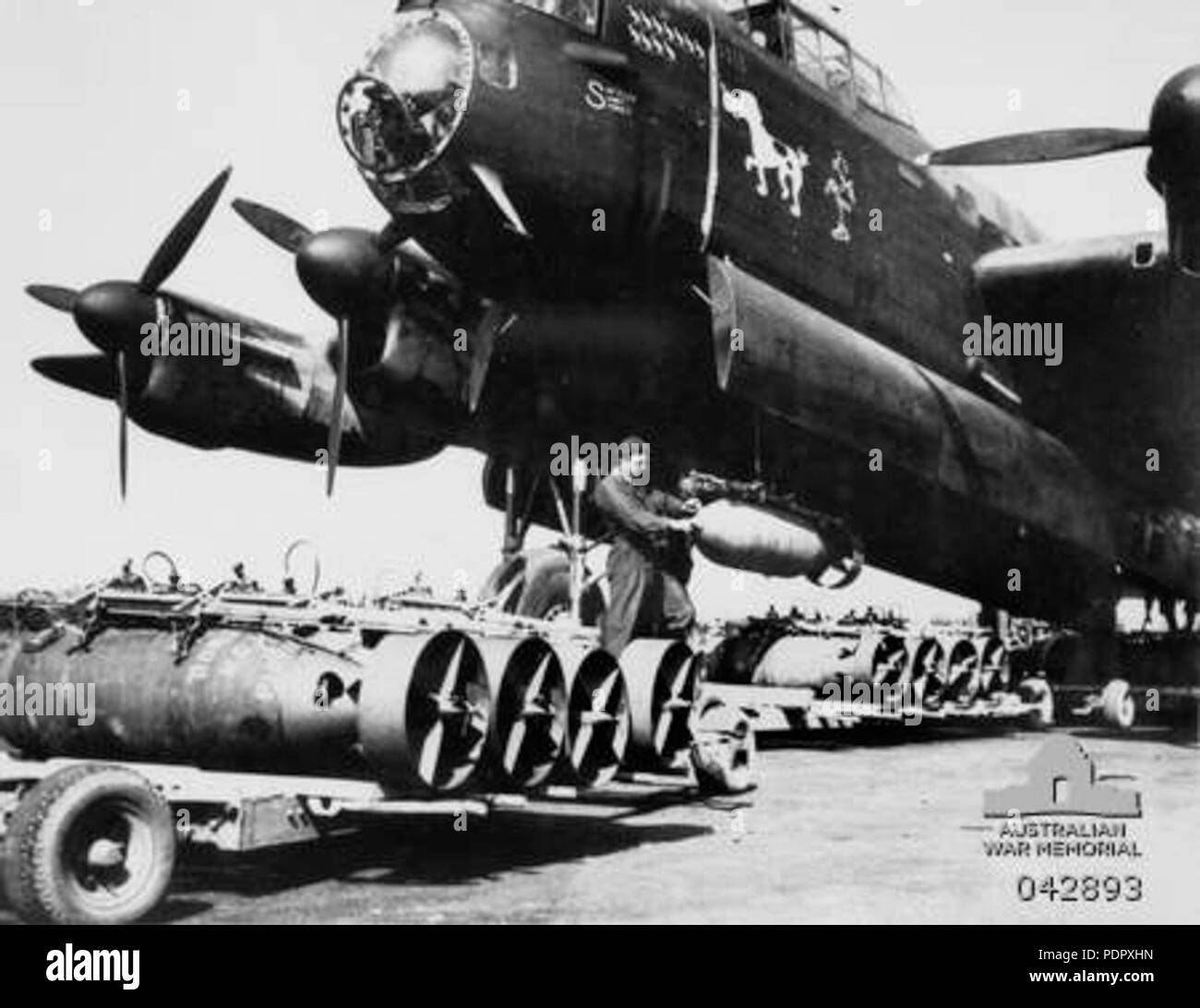 Royal australian air force squadron Black and White Stock Photos ...