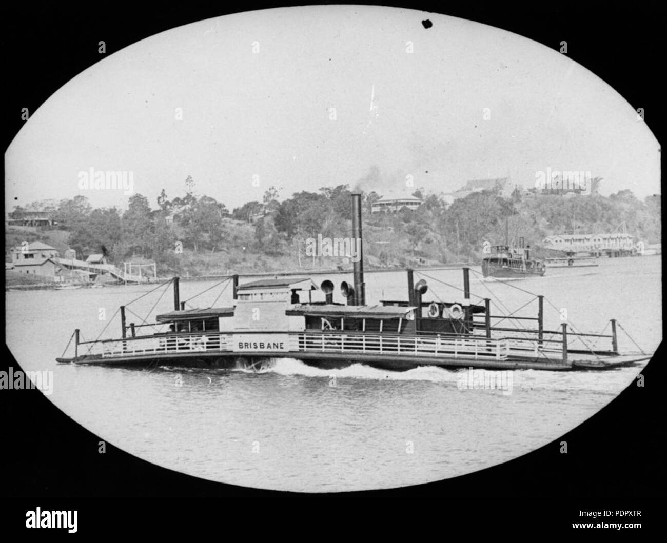 27 StateLibQld 1 129263 Vehicular ferry Brisbane, crossing the Brisbane ...