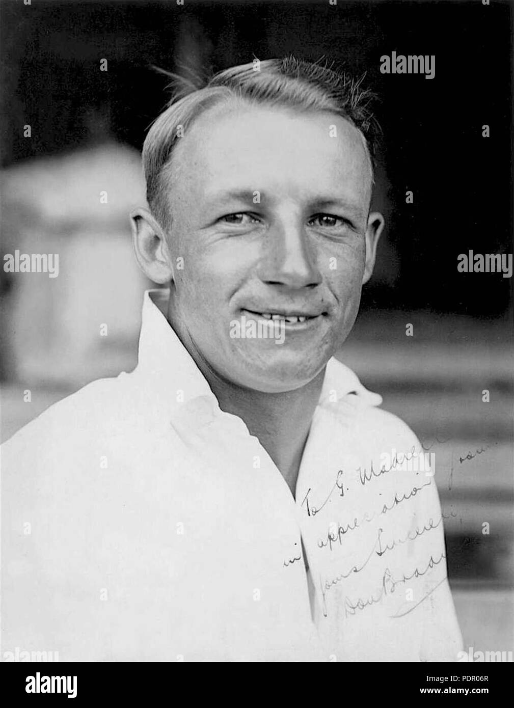 40 Don Bradman autographed portrait Stock Photo - Alamy