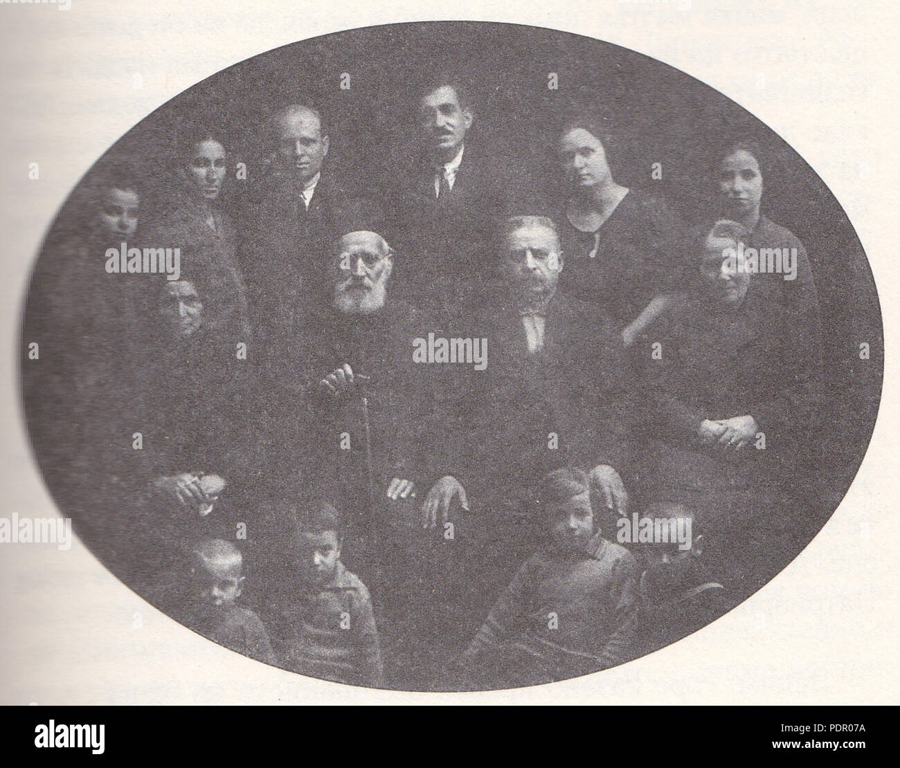 360 Trpo Popovski with his family 1923 Stock Photo - Alamy